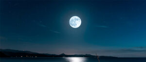 Los Colores de la Luna y su Significado | ¿Por qué cambia de color?