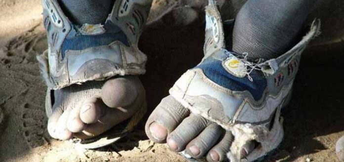 Los increíbles zapatos que crecen con el niño - Supercurioso