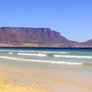 La leyenda del Pico del Diablo: el demonio y un pirata compitiendo ...